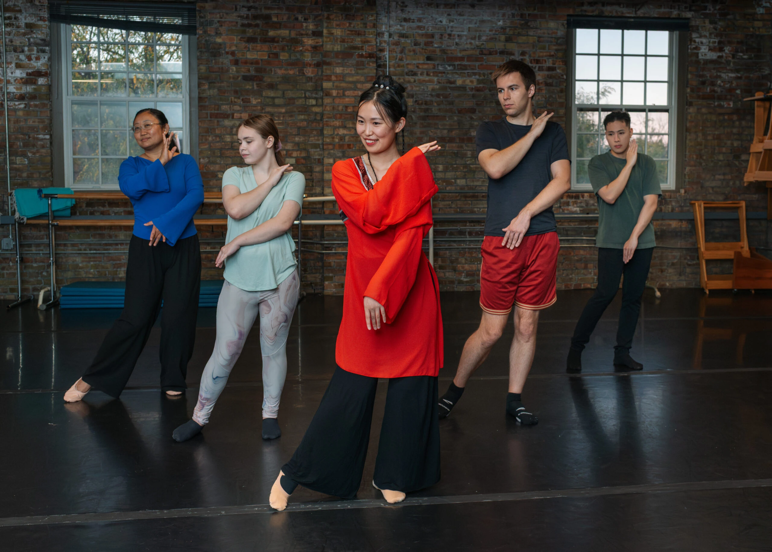 Classical Chinese Dance - Fort Wayne Dance Collective